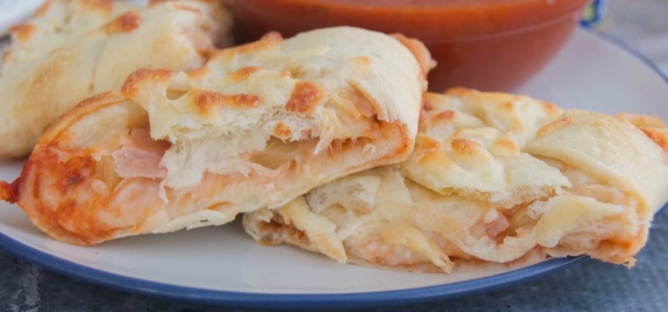 Hawaiian Pizza Braid • The Diary of a Real Housewife