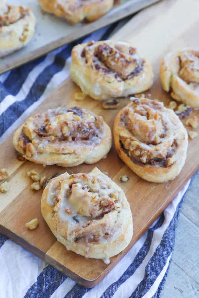 Sweet Breakfast Pinwheels • The Diary of a Real Housewife