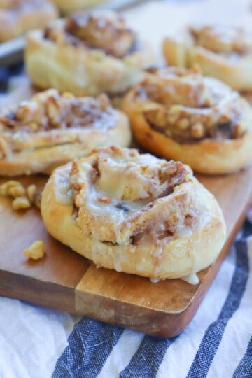 Sweet Breakfast Pinwheels • The Diary of a Real Housewife