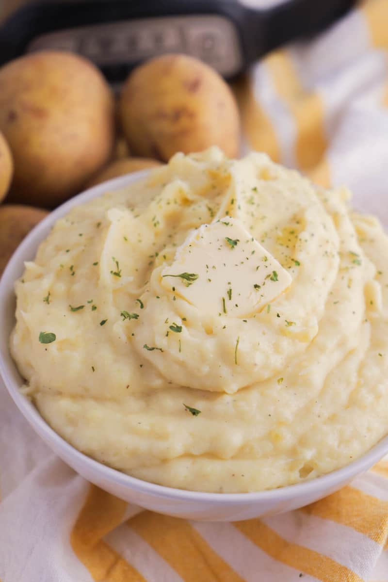 Slow Cooker Mashed Potatoes • The Diary of a Real Housewife