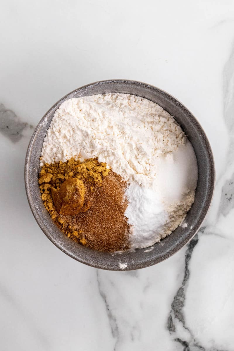 Gingerbread Loaf • The Diary of a Real Housewife