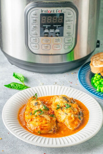 Instant Pot Chicken Parmesan • The Diary of a Real Housewife