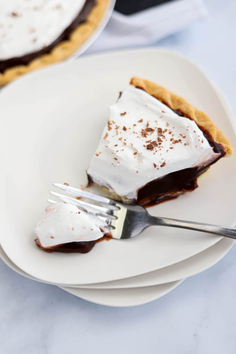 Chocolate Pudding Pie • The Diary of a Real Housewife