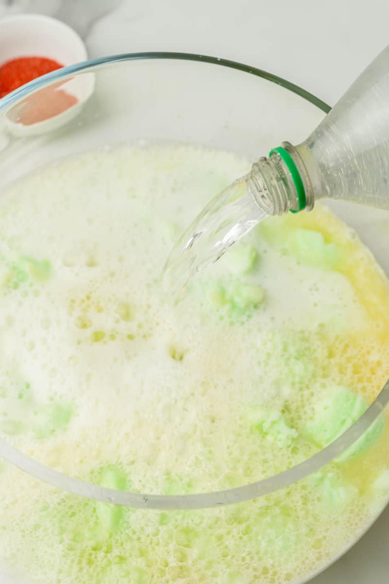 Grinch Punch • The Diary of a Real Housewife