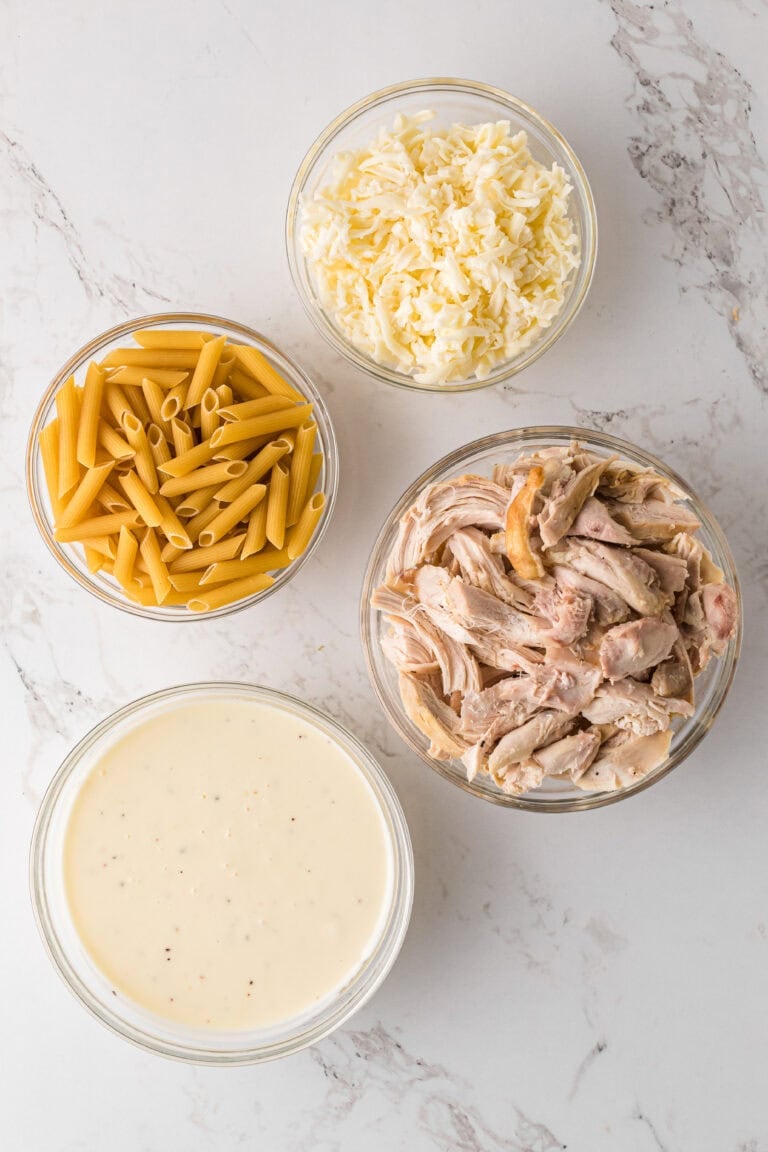 Chicken Alfredo Casserole Bake • The Diary of a Real Housewife